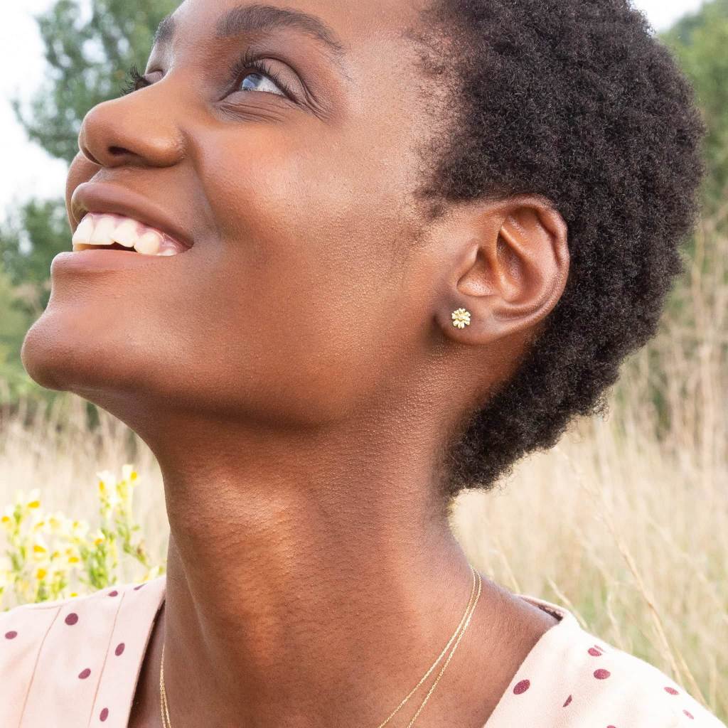 Alex Monroe Teeny Tiny Diamond Daisy Stud Earrings 18ct Solid Gold ...